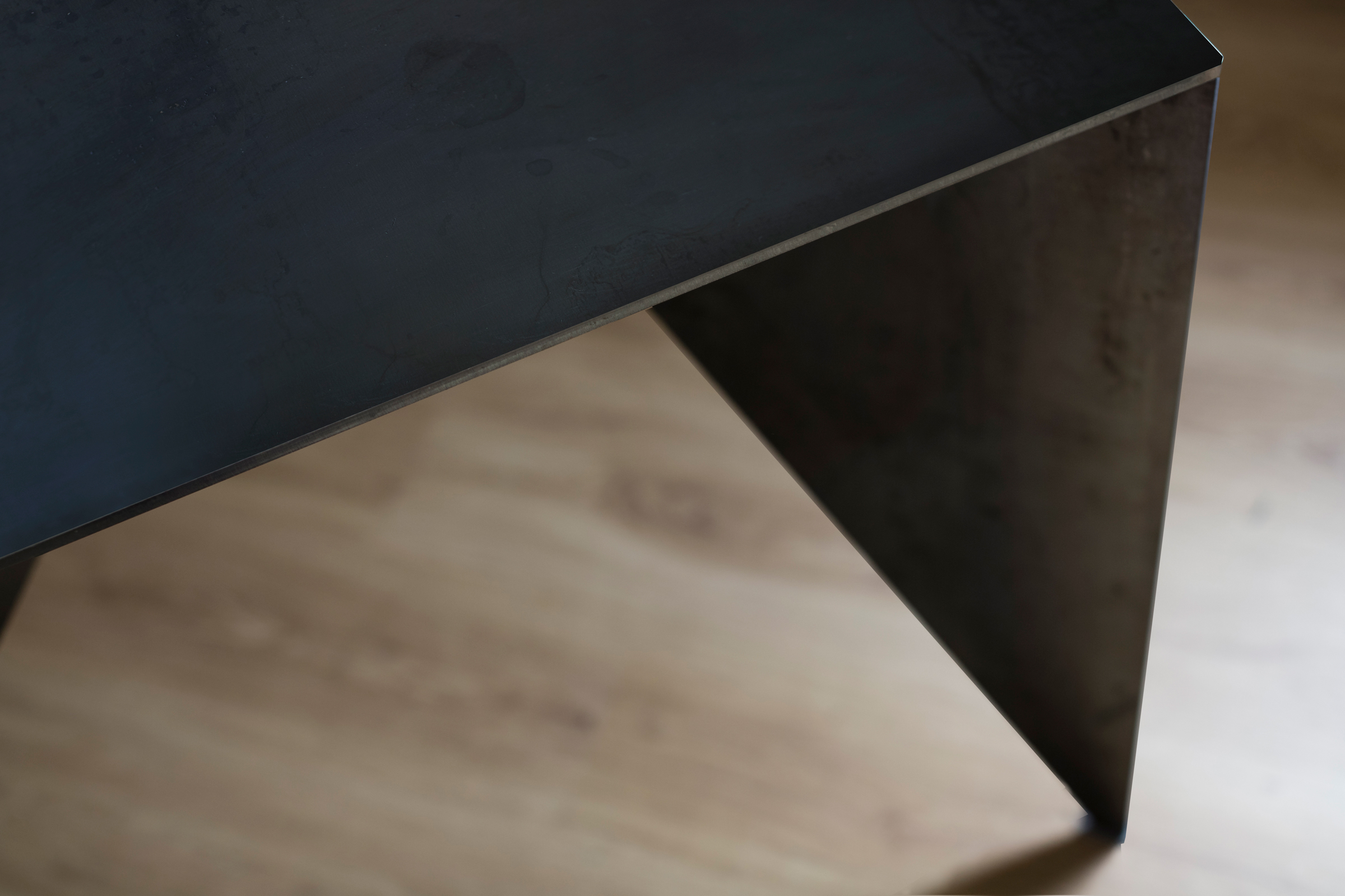 Triangle Table | DUA